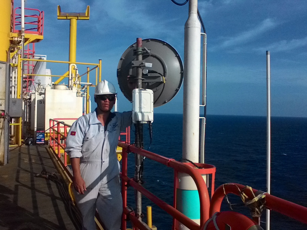 PTP 650 connects Oil Rig off Vietnam - Your Stories - Cambium Community